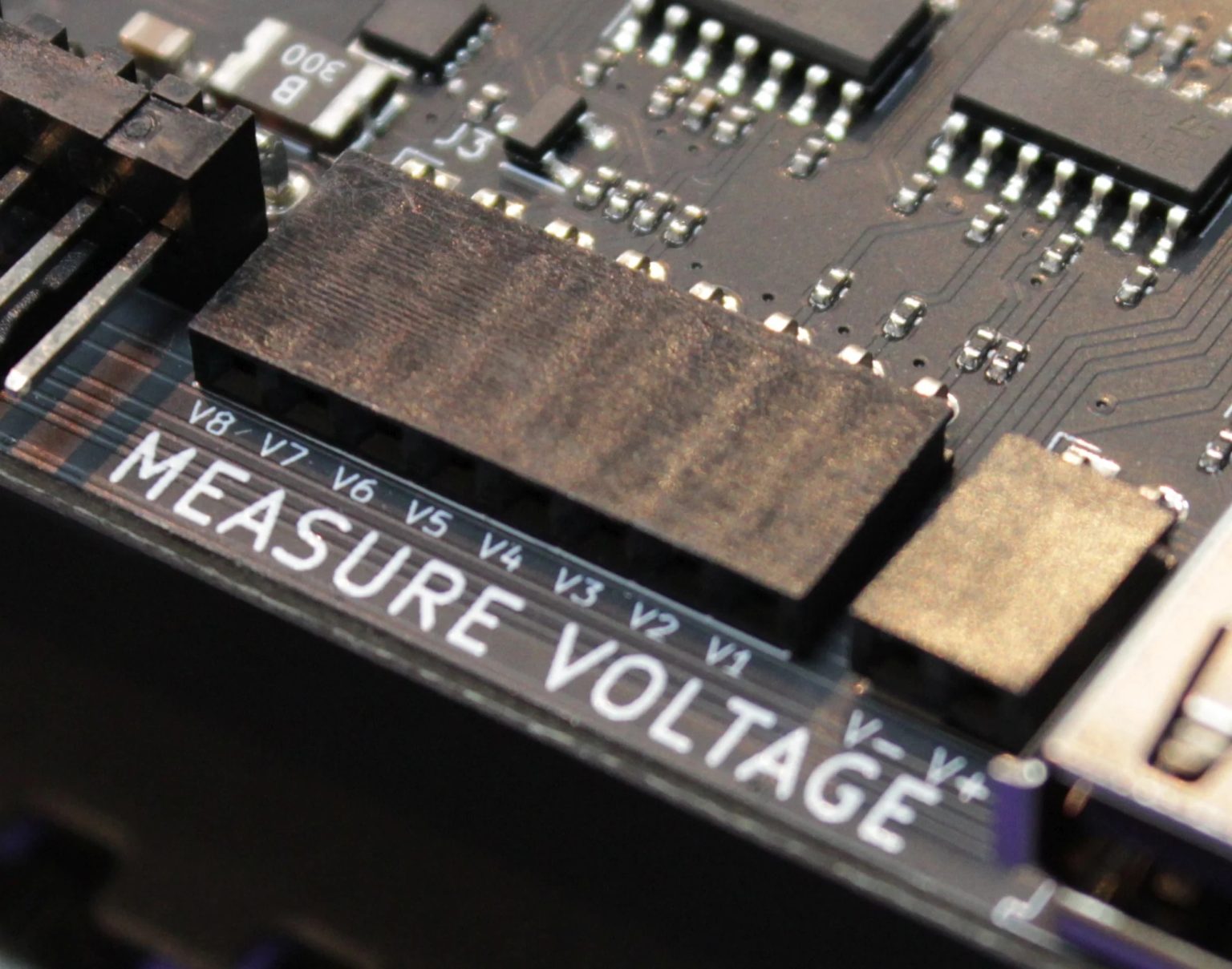 BENCHLAB - ElmorLabs